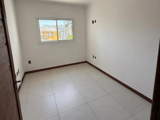 Casa nova em condominio a venda em Porto Alegre