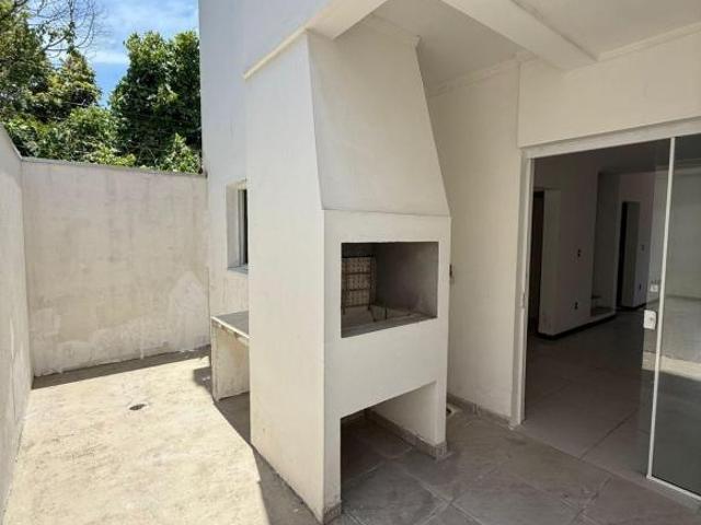 Casa nova em condominio a venda em Porto Alegre