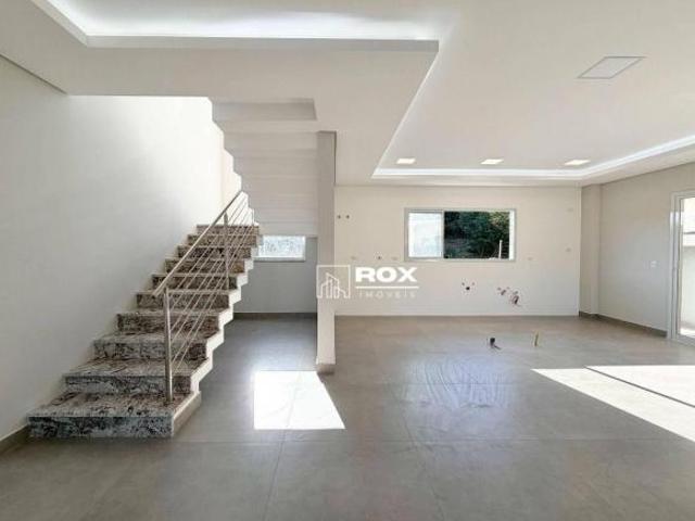 Casa nova em condomínio com 3 suítes à venda Pilarzinho Curitiba/PR