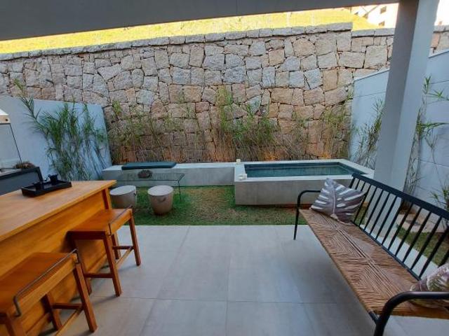 Casa NOVA em condomínio106m²,3 dormitórios, 1 suíte c/ closet Jundiaí SP