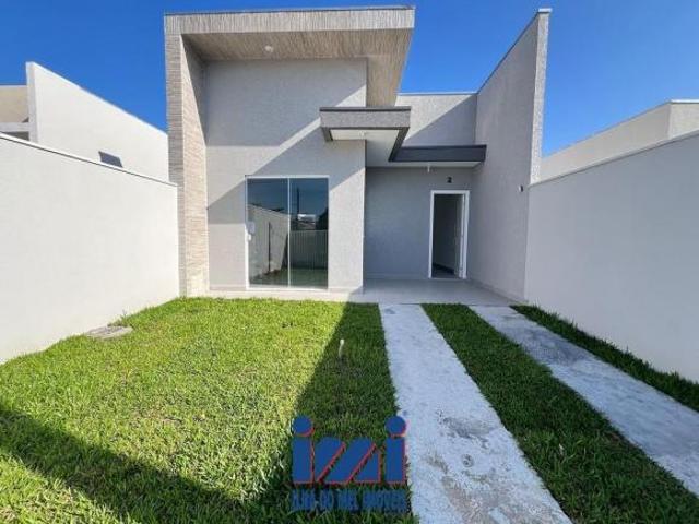 Casa nova em Matinhos 350 metros do mar