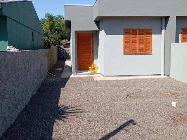 CASA NOVA EM SÃO LEOPOLDO