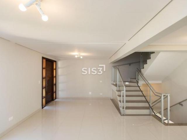 Casa Nova em Santa Felicidade com 205 m² Privativo