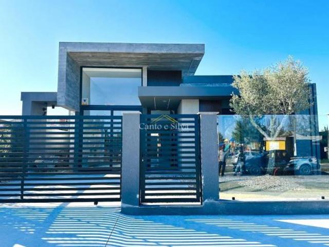 Casa nova em Rainha do Mar