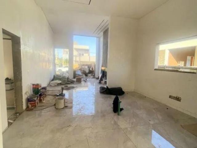 Casa nova fase final de construção em Condomínio fechado com 03 dorm. sendo 01 suíte