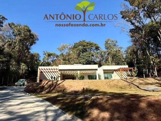 Casa nova linear à venda no Condomínio Nossa Fazenda em Esmeraldas MG