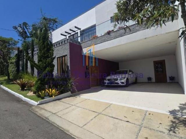 Casa Nova linear com 4/4 disponível para Venda no Condominio Spina Ville em Juiz de Fora por R$ 1.89