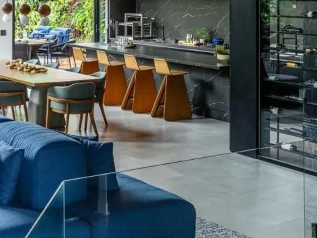 Casa Nova Mobiliada para venda e locação no Genesis 2 Alphaville SP