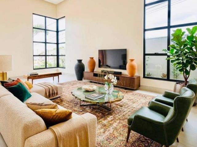 CASA NOVA MODERNA CONDOMINIO ARNIQUEIRA LOTE 400M² 4 SUÍTES PISCINA AQUECIDA
