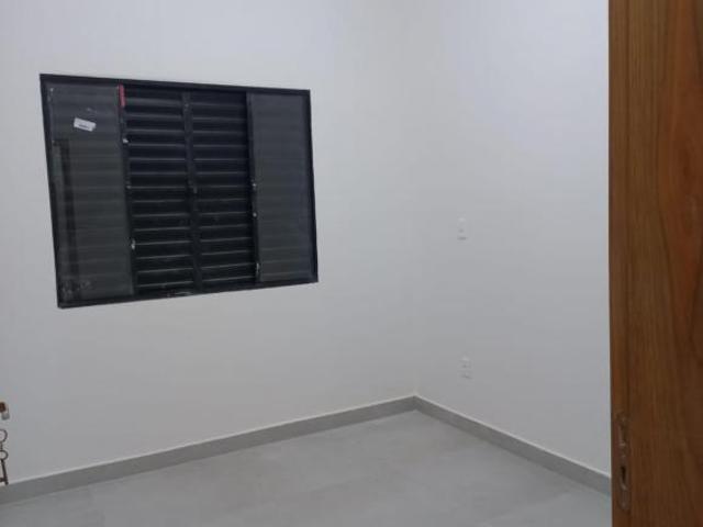 Casa nova no Areão pra venda em Taubaté SP