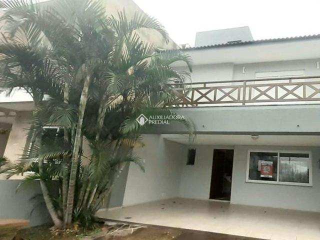 Casa nova no bairro Hípica!
