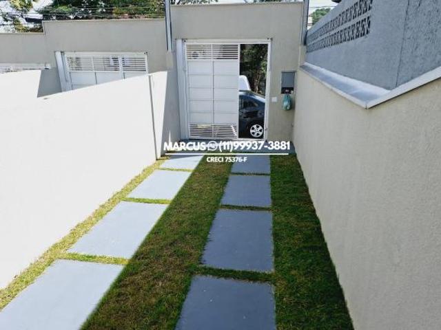 Casa nova no Butantã com 3 quartos  1 suíte, 2 vagas, sacada