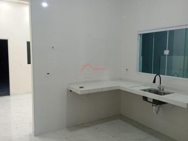 Casa Nova no Jardim das Figueiras I 3 Dorms sendo 1 Suíte, 89 m²