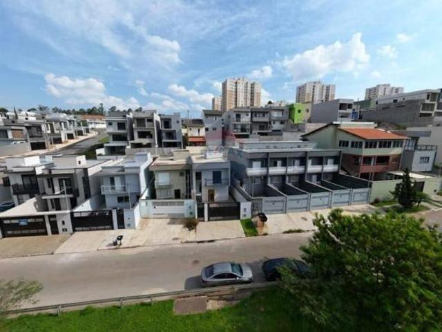 Casa Nova para venda 3 dormitórios com piscina no Portal dos Ipes Cajamar
