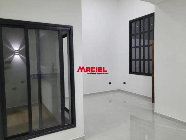 Casa Nova para Venda com 3 quartos sendo 1 suite