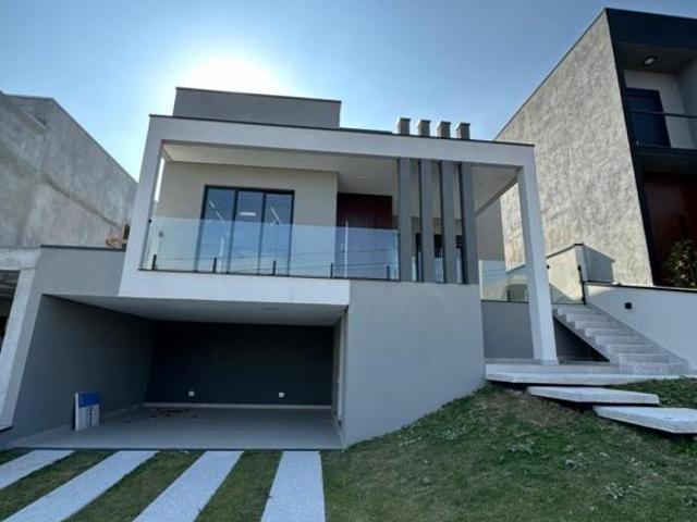 Casa nova para venda com 3 suítes e piscina no Condomínio Mosaico Essence