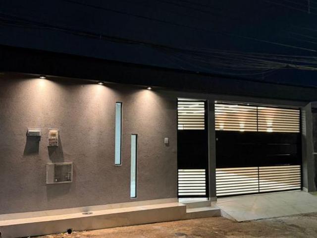 Casa Nova recém construída Moderna com 3 quartos / suite / Closet / Churrasqueira / P Norte