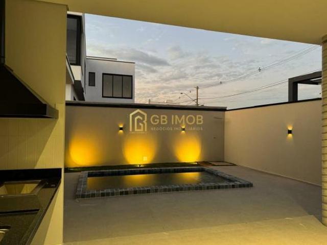 Casa nova térrea no Villagio Azzure