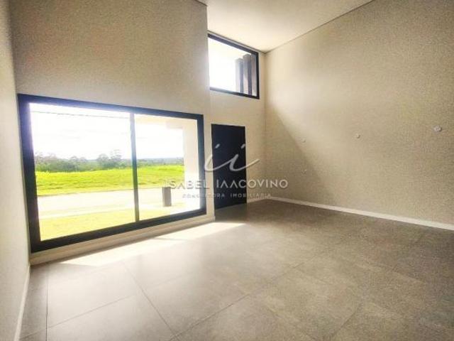 Casa nova térrea à venda, 285m², no Condomínio Campo de Toscana em Vinhedo SP