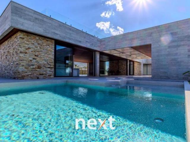 Casa nova térrea com 650 mts construidos a venda no Entreverdes