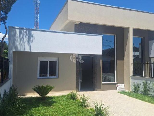 Casa nova, térrea, de alto padrão com 95,44 m2 na serra Gaúcha