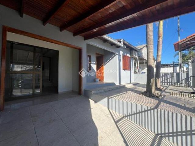 Casa ótima à venda no bairro Jardim dos Lagos