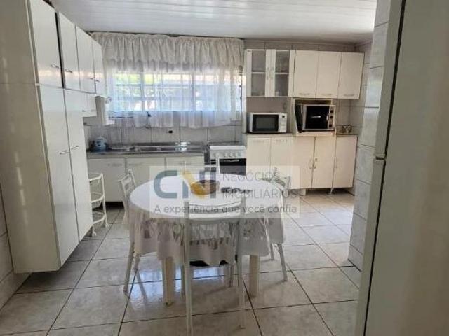 CASA ÓTIMA LOCALIZAÇÃO
