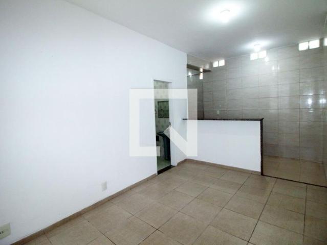 Casa, Olaria, 2 Quartos, 60 m2 Rio de Janeiro
