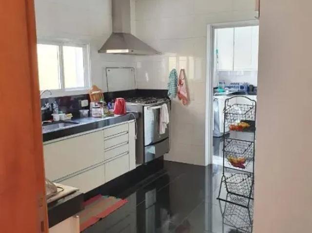 Casa oportunidade condominio proximo shooping iguatemi