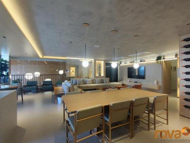 Casa Aurora 209m², 4 Suítes plenas