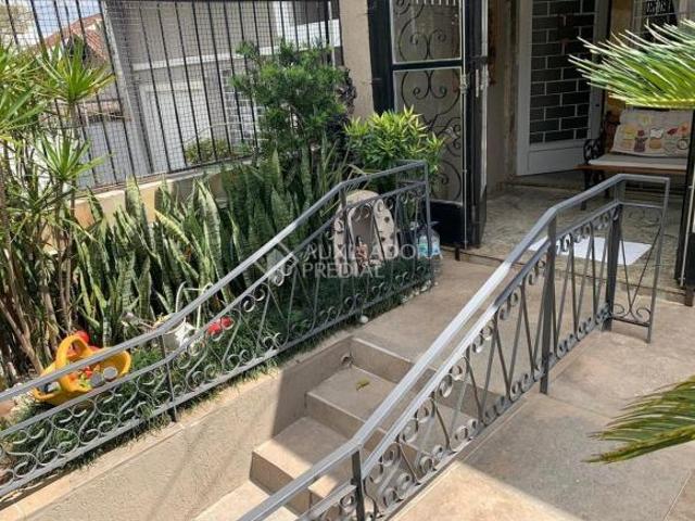 Casa Auto Sustentável à venda em Medianeira Porto Alegre RS!