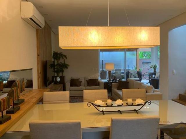 Casa Avenda Em Condominio de Alto Padrão