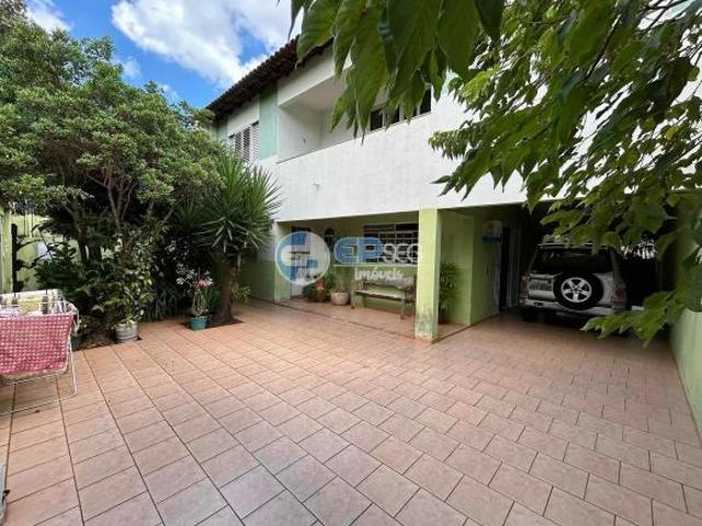 Casa Avenida Paul Harris à Venda, Nossa Senhora de Lourdes, Londrina, PR