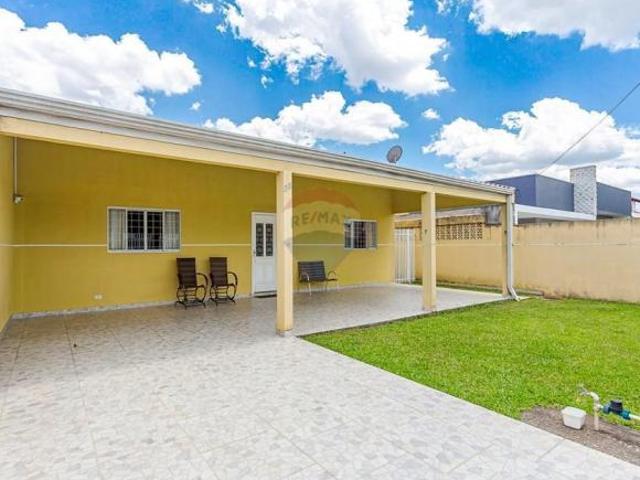 CASA AVERBADA COM 186M2 DE ÁREA ÚTIL, 3 QUARTOS E SUÍTE NO BAIRRO CAJURU