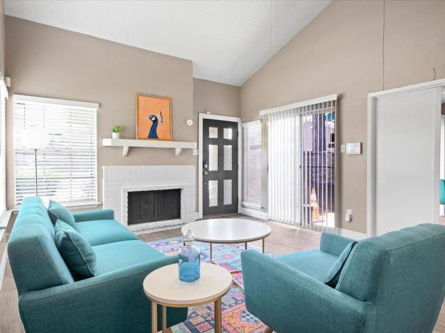 Casa Azul Townhomes 3 Bedroom Apartment for Rent at 12247 Sunset Meadow Ln, Houston, TX 77035 Greater Fondren Southwest