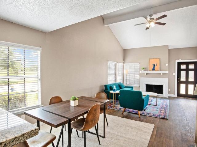 Casa Azul Townhomes 3 Bedroom Apartment for Rent at 12247 Sunset Meadow Ln, Houston, TX 77035 Greater Fondren Southwest