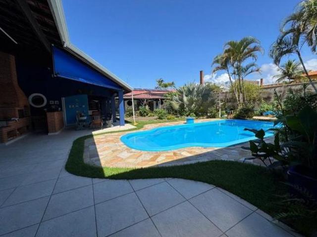 Casa à 100m do mar com piscina em Itanhaém R$ 1.150.000,00