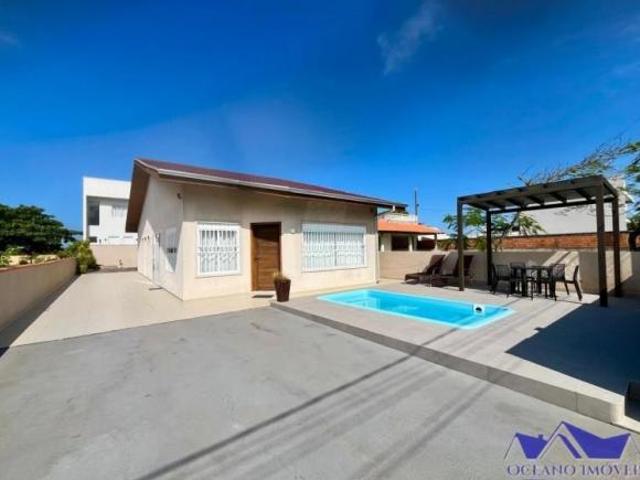 CASA A 1 QUADRA PRAIA DO COROADOS