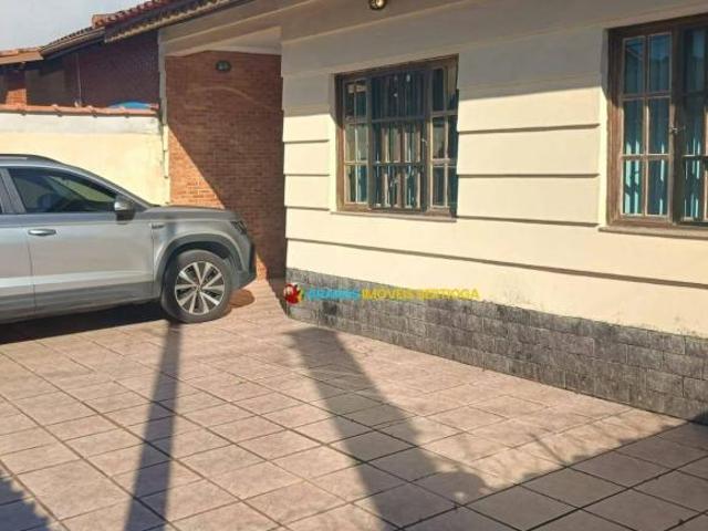 Casa a 200 Metros da Praia com 3 Suítes por R$ 940.000,00