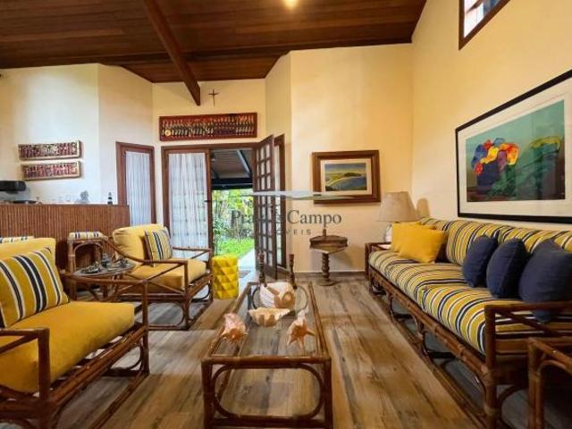 Casa a 250m da Praia de Camburi | Espaço, privacidade e natureza