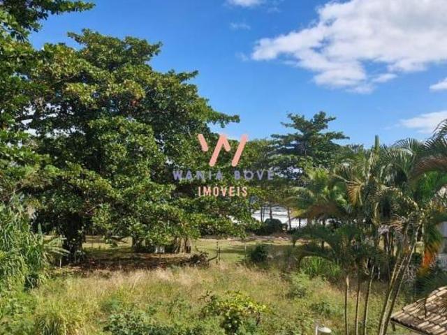 Casa a 50m da praia, com 3 dormitórios à venda, 295m² por R$2.900.000 Guaecá São Sebastião/SP