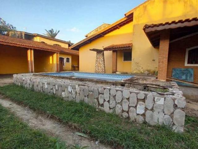 Casa a apenas 240 metros da praia