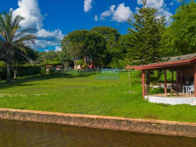 Casa à beira do lago Paranoá | Lago Norte