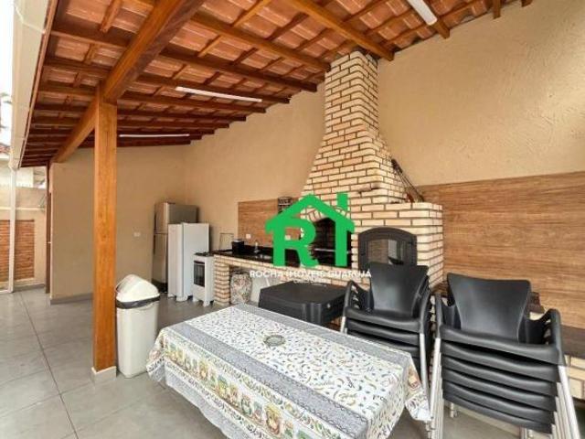 Casa à beira mar com 3 quartos 1 suíte, 3 vagas e lazer à venda em Enseada, Guarujá