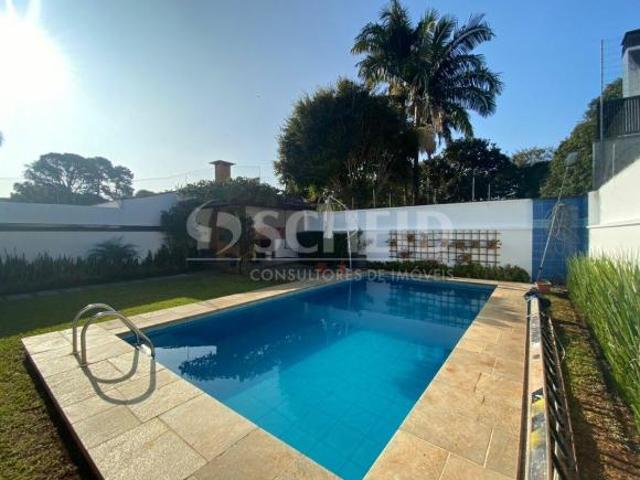 Casa a térrea á venda no bairro Alto da Boa Vista SP