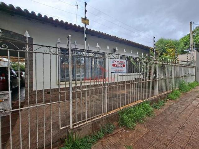 CASA A UMA QUADRA DA CATEDRAL!