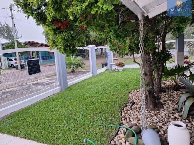 Casa a uma quadra do mar em Capão da Canoa