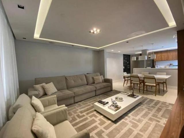 Casa á Veda de 3 Quartos, 2 Suítes, Mobiliado, Piscina Águas de São Pedro SP
