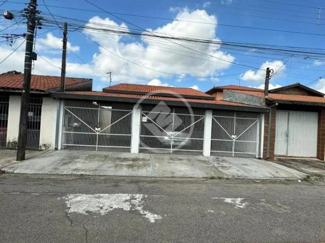 Casa À Venda 3 Dormitórios 4 Vagas Cobertas e Churrasqueira no Jd Portugal Zona Sul em São José dos