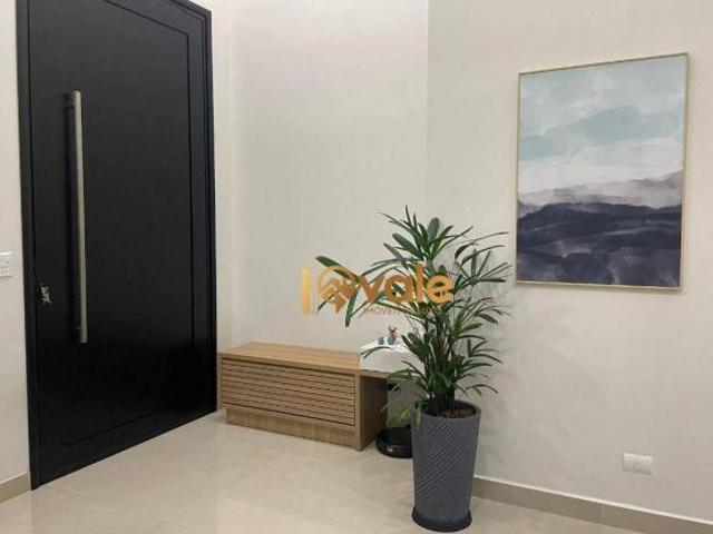 Casa á Venda 3 dormitórios, 138 m²/ Floresta Rudá SJCampos/SP